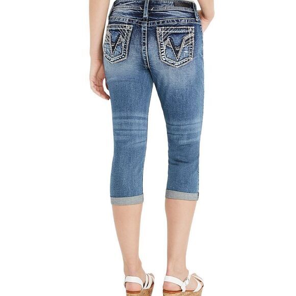 Vigoss | Pants & Jumpsuits | Vigoss Distressed Denim Capris Stylish ...